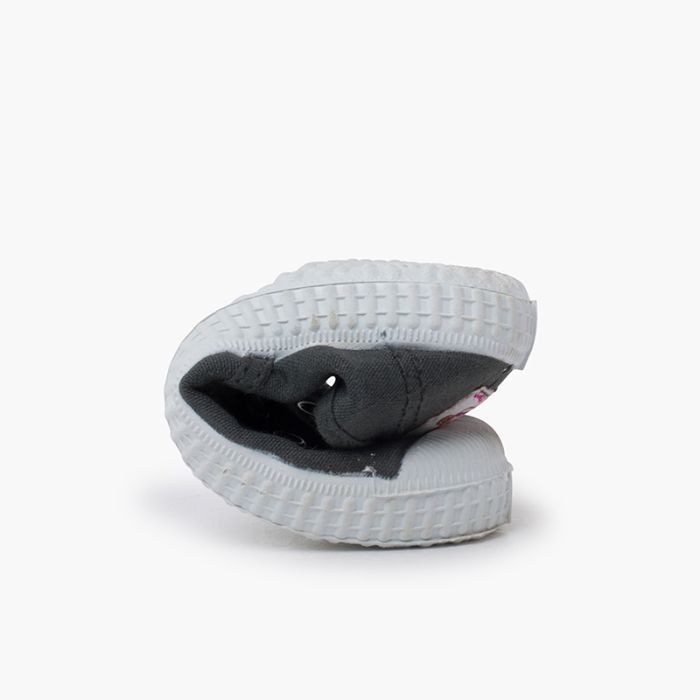 Rubber Toe Cap Canvas Trainers Without Laces